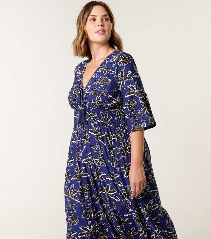 Blue Vanilla Curve Navy Floral Print V-Neck Midi Dress | New Look