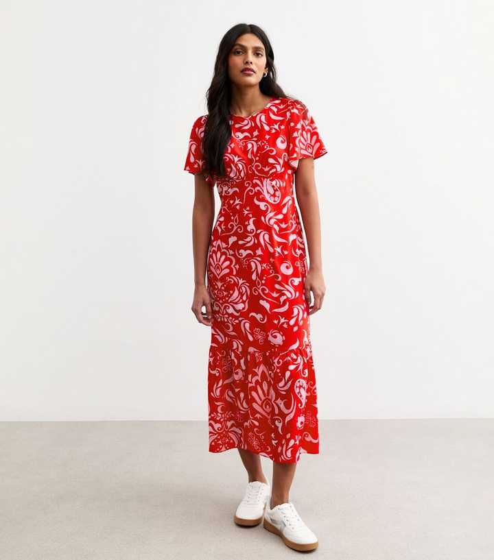 Red Pattern Print Tiered Hem Midi Dress | New Look