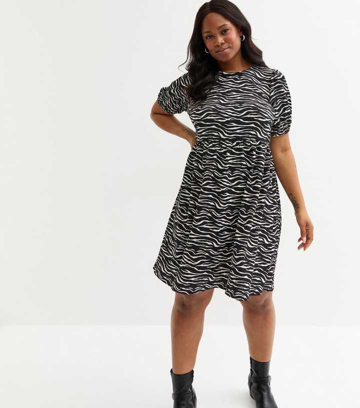 Curves Black Zebra Print Crinkled Mini Dress | New Look