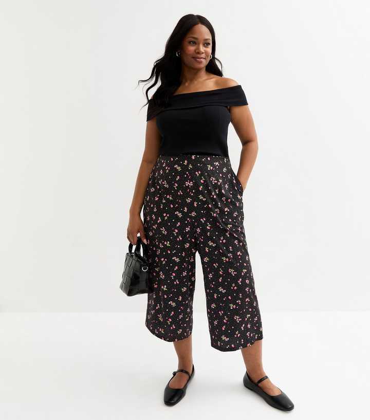 Curves Berry Fruits Cropped Wide Leg Trousers | New Look