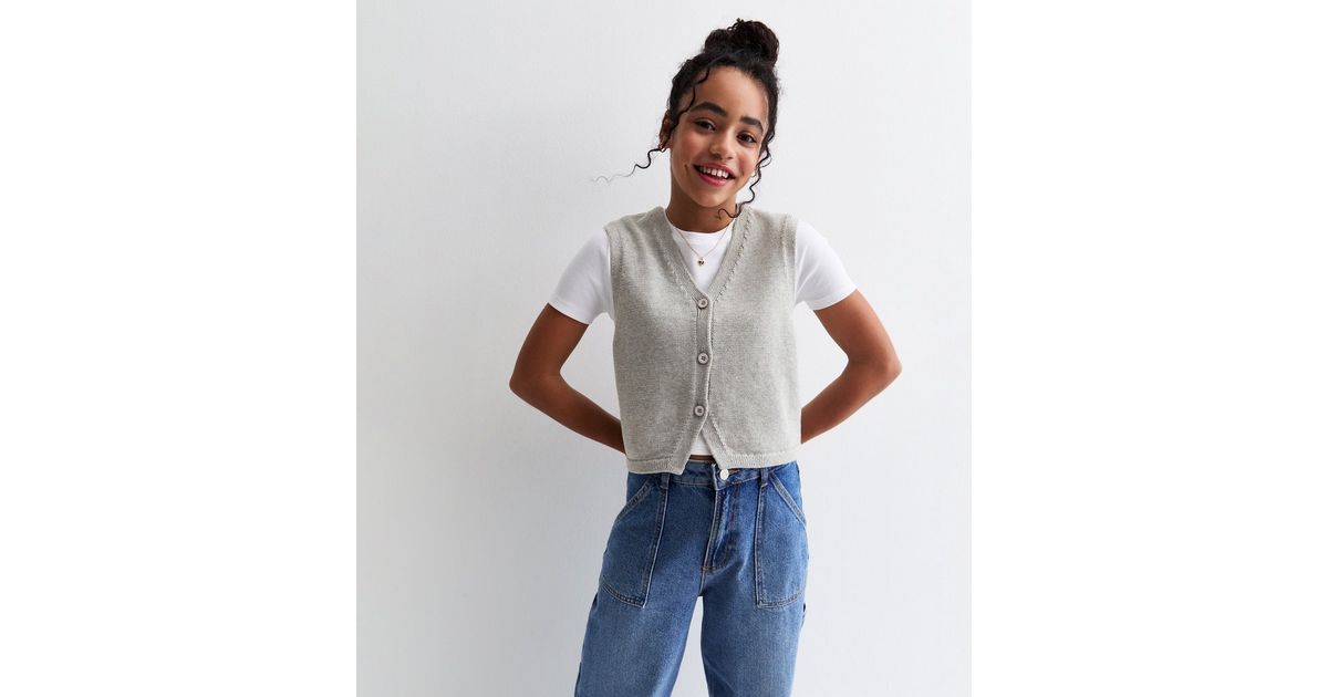 Girls Grey Knitted Cropped Waistcoat | New Look