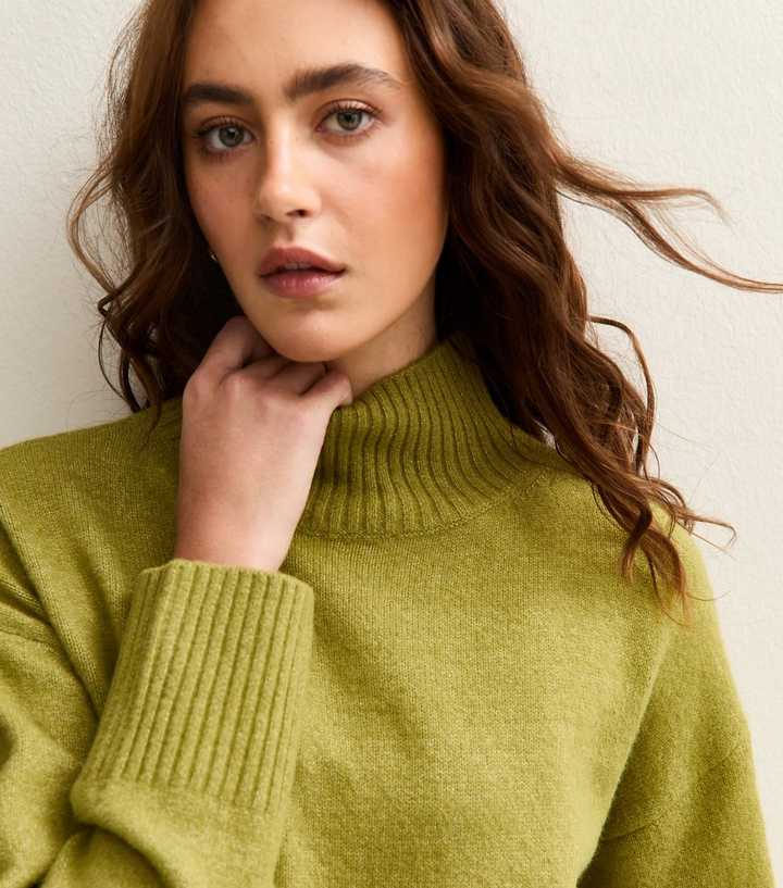 Green Oversized High Jumper | New Look