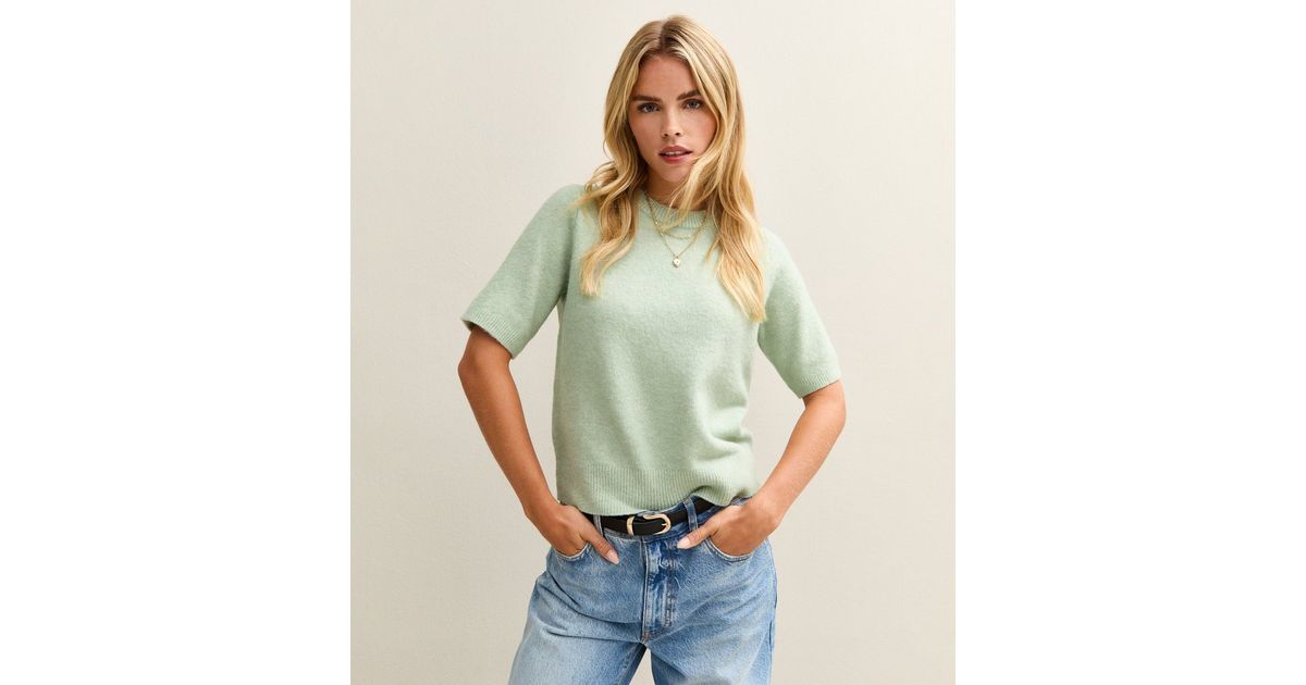 Petite Mint Green Short Sleeve Top | New Look
