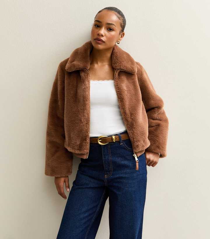 Petite Tan Faux Fur Jacket | New Look