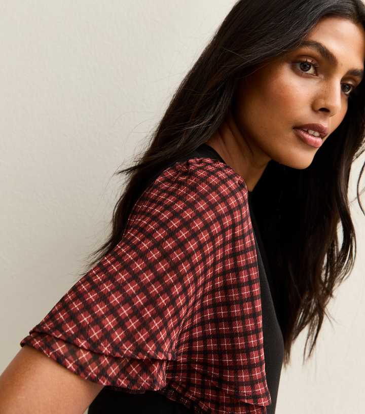 Black Soft Touch Checked Sleeve Top | New Look