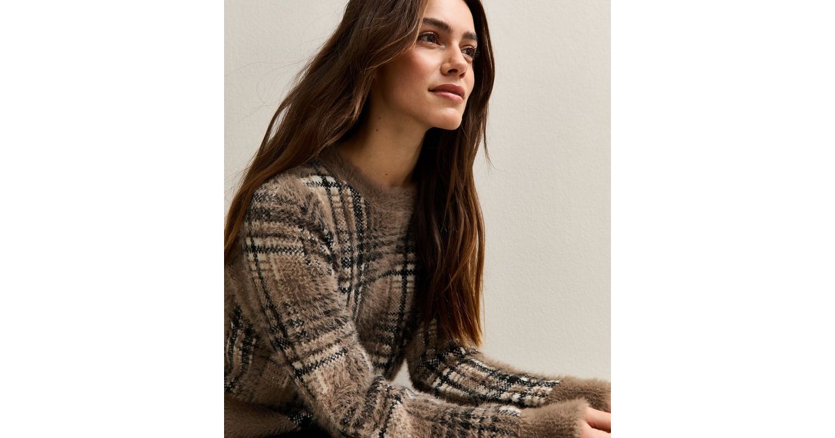 Petite Brown Fluffy Check Jumper | New Look