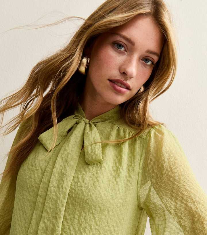 Gini London Green Tie Neck Long Sleeve Top | New Look