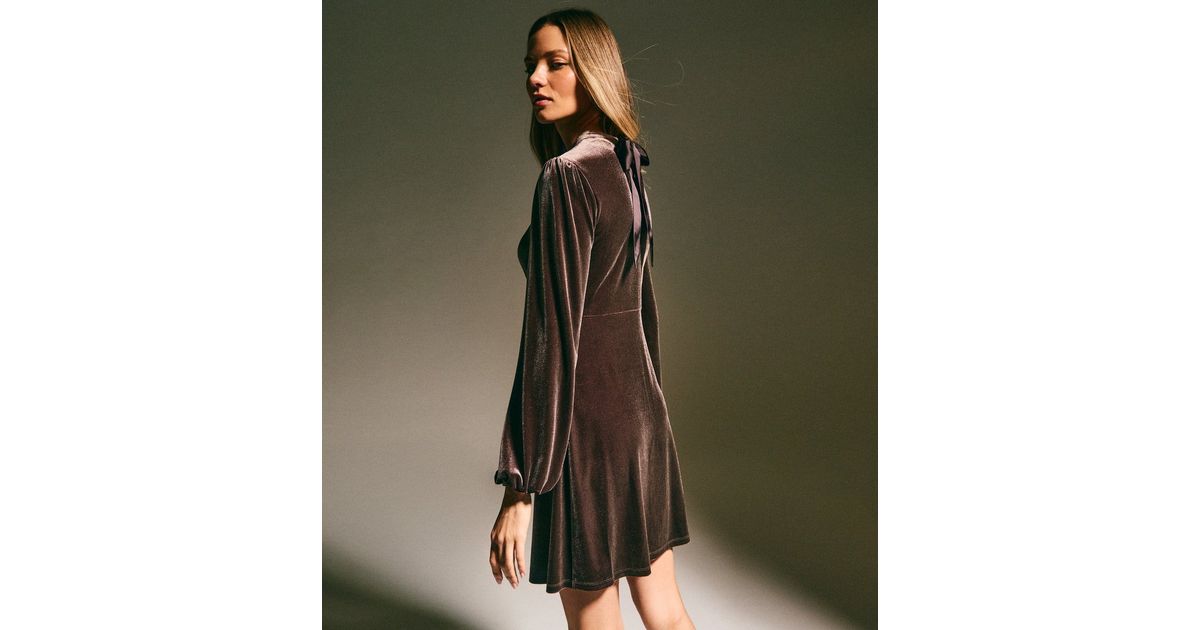 Dark Brown Velvet Long Sleeve Mini Dress | New Look