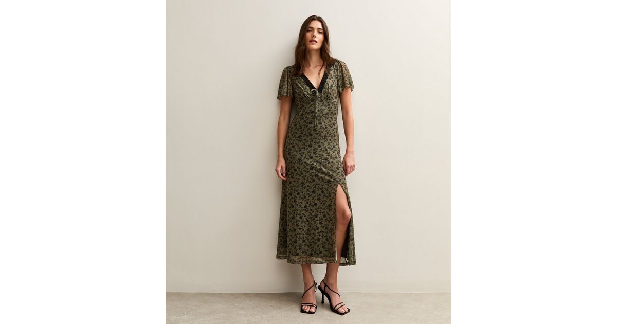 Green Pattern Print Mesh Slit Hem Midi Dress | New Look