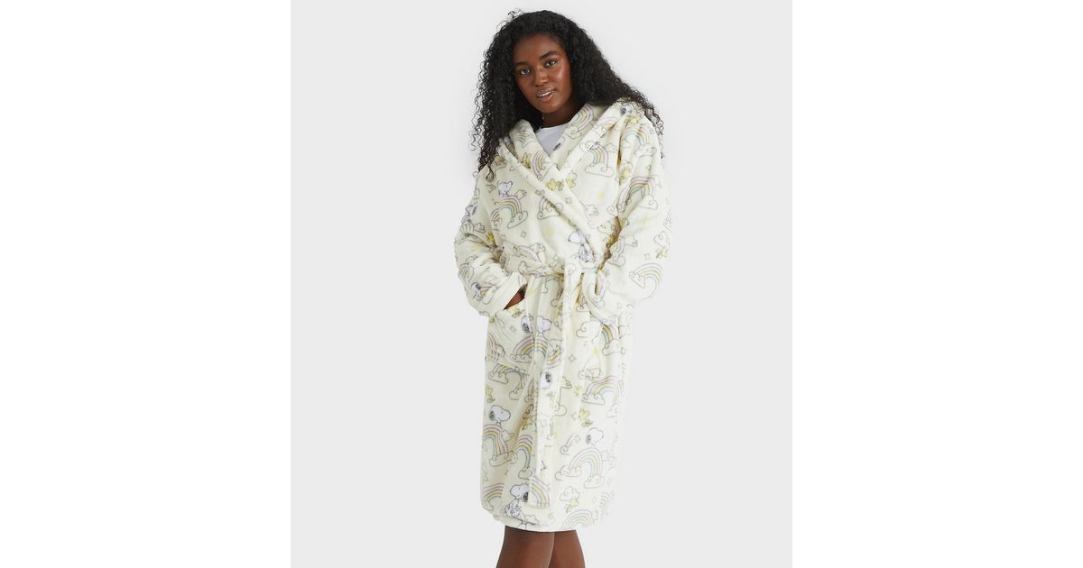 Skinnydip White Peanuts Snoopy Rainbow Dressing Gown | New Look