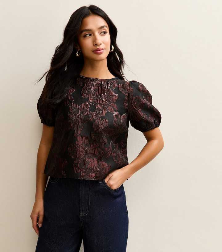 Petite Dark Burgundy Floral Jacquard Puff Sleeve Top | New Look